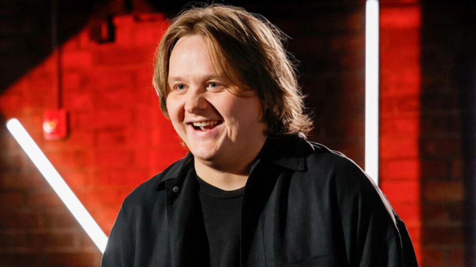 What Happened to Lewis Capaldi? Health Updates After Music Hiatus ...