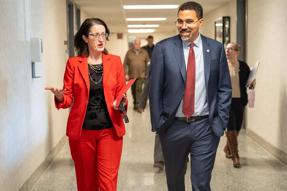 SUNY Chancellor King Continues SUNY Reconnect Tour with Visit to ...