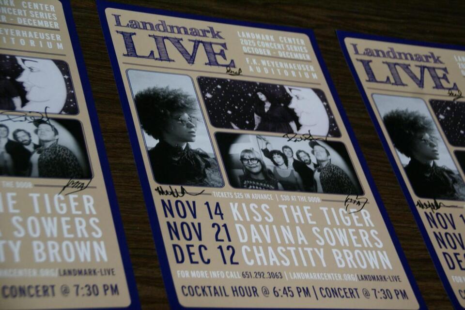 Kiss The Tiger Roars - NewsBreak