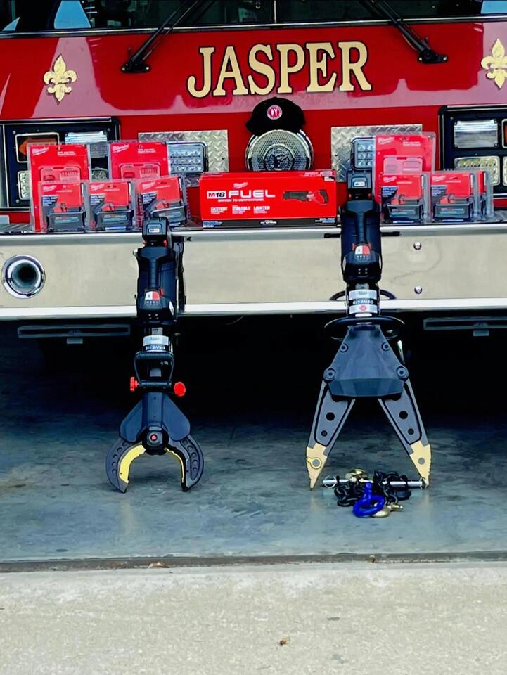 Jasper Fire Department Uses Grant Money for Needed Equipment - NewsBreak