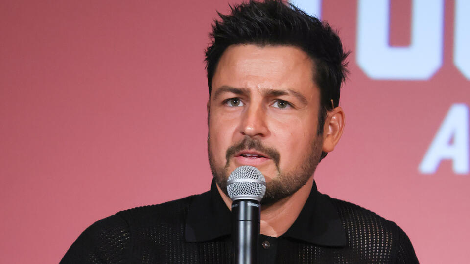 Tyler Hynes Announces Death of His Father in Emotional Tribute Video ...