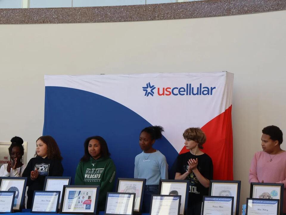 6th grader Hailey Henry achieves her goal as Student of the Quarter