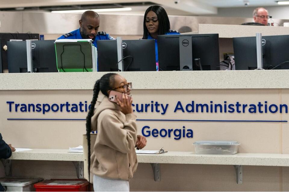 TSA Arrests High-Ranking Official On Outstanding Warrant - NewsBreak