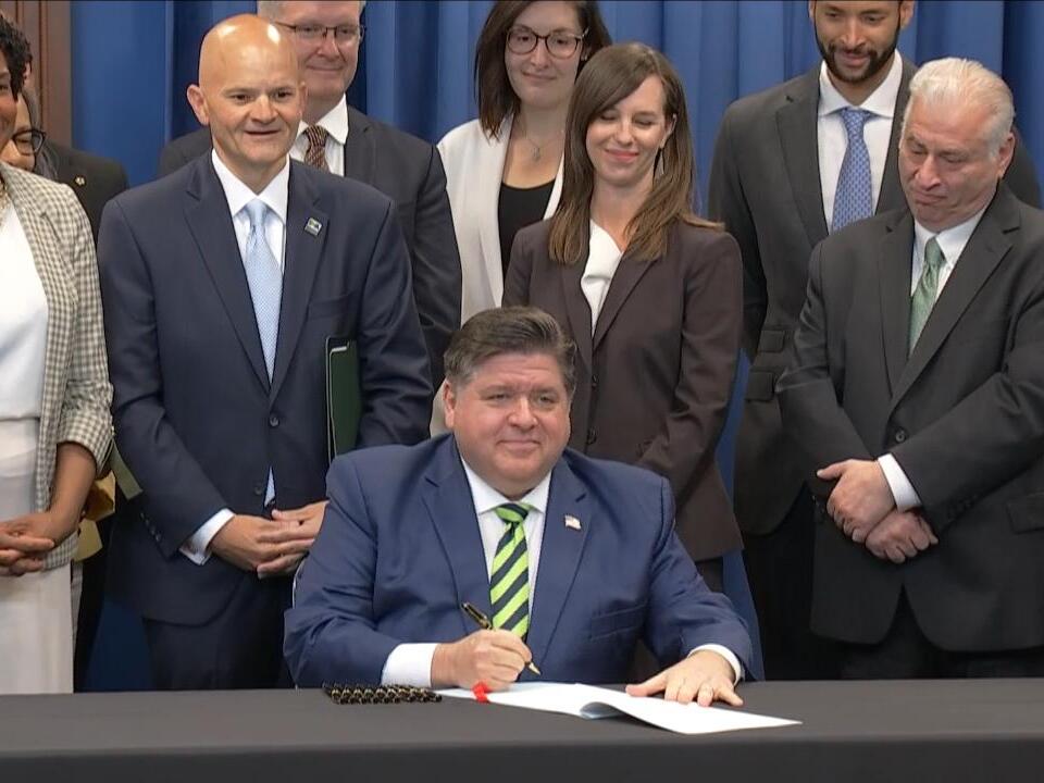 Pritzker touts targeted tax breaks amidst Illinois being named least ...