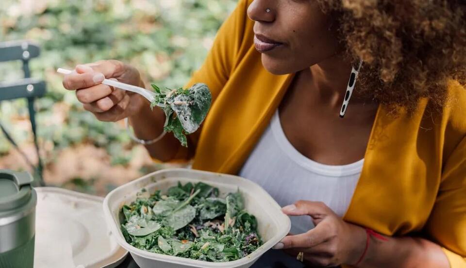 11 Ways to Eat Less Plastic—Because, Yes, It’s in Your Food and More ...