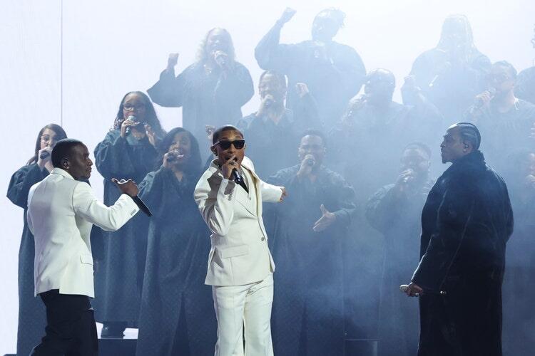 Clipse and Pharrell team up for incredible performance at the 2026 ...