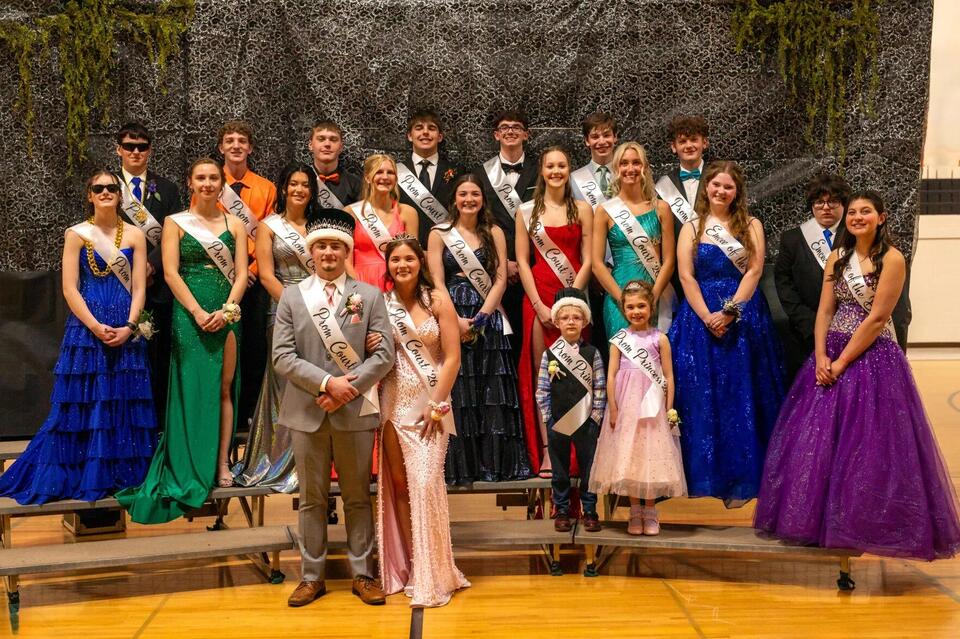 ‘A Night in the Bayou’ - The 2026 Phillips High School Prom. - NewsBreak