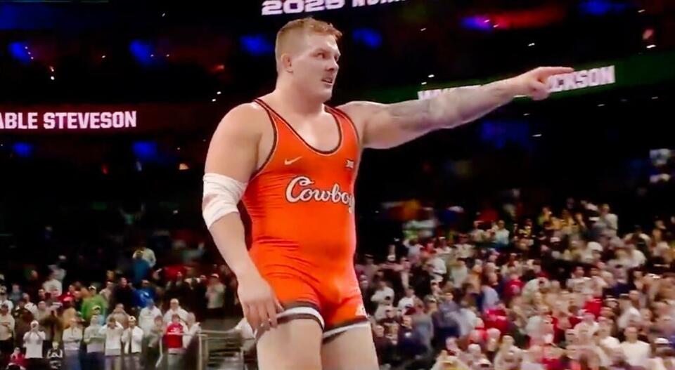 Wyatt Hendrickson Had The Internet Buzzing With His Gesture Towards ...
