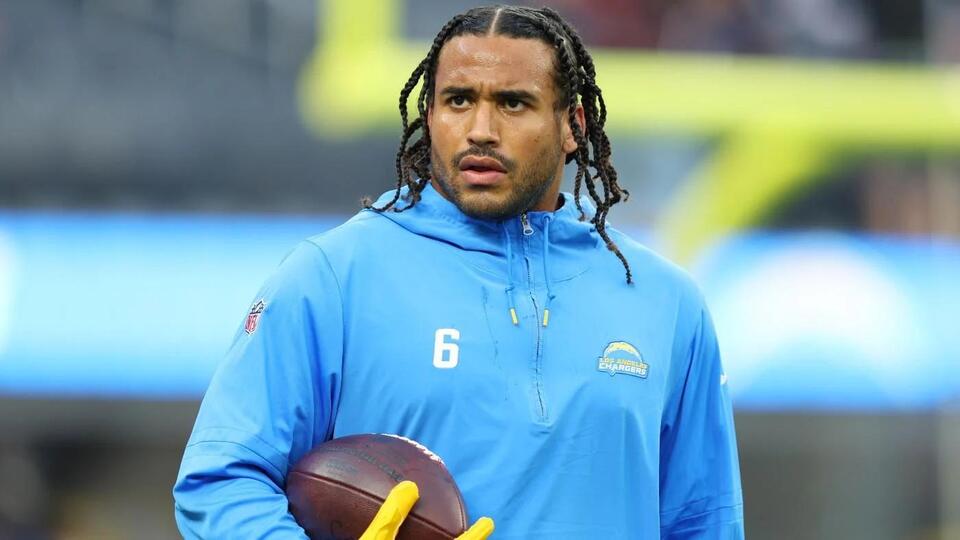 Chargers release Eric Kendricks: Former All-Pro LB free to sign ...