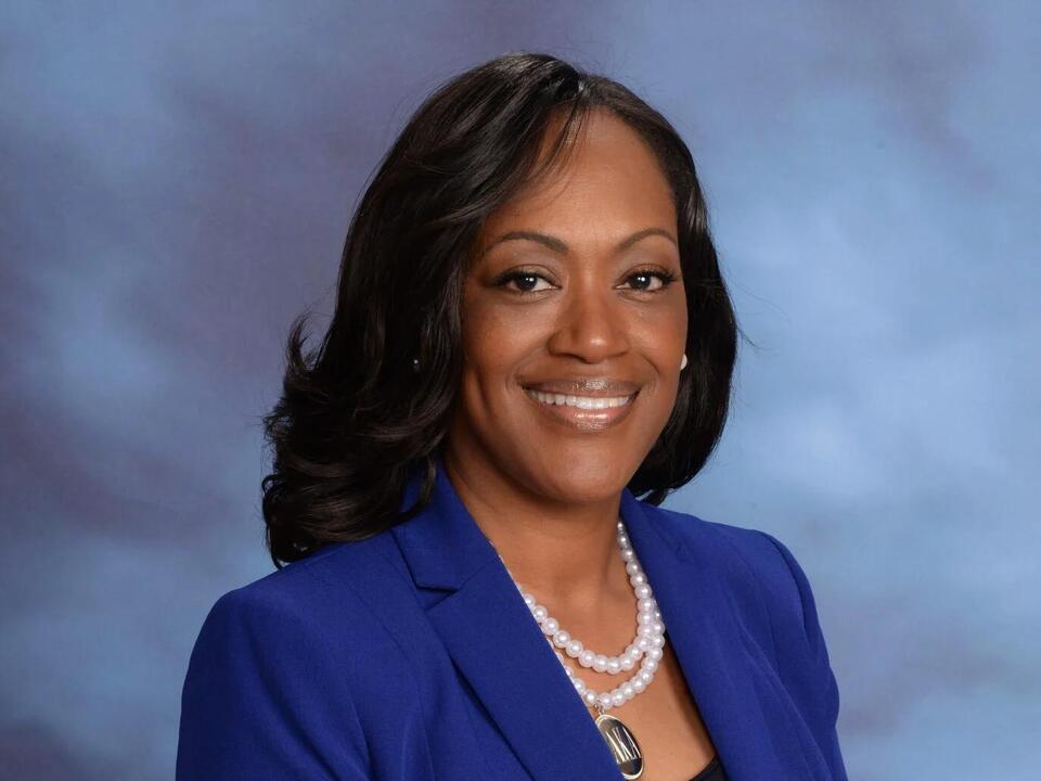 Former ECPPS superintendent Edmonds to serve as interim ECSU chancellor