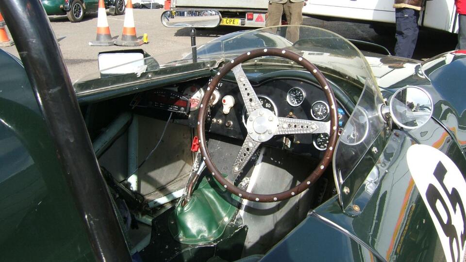 Why race cars have kill switches outside the cockpit - NewsBreak