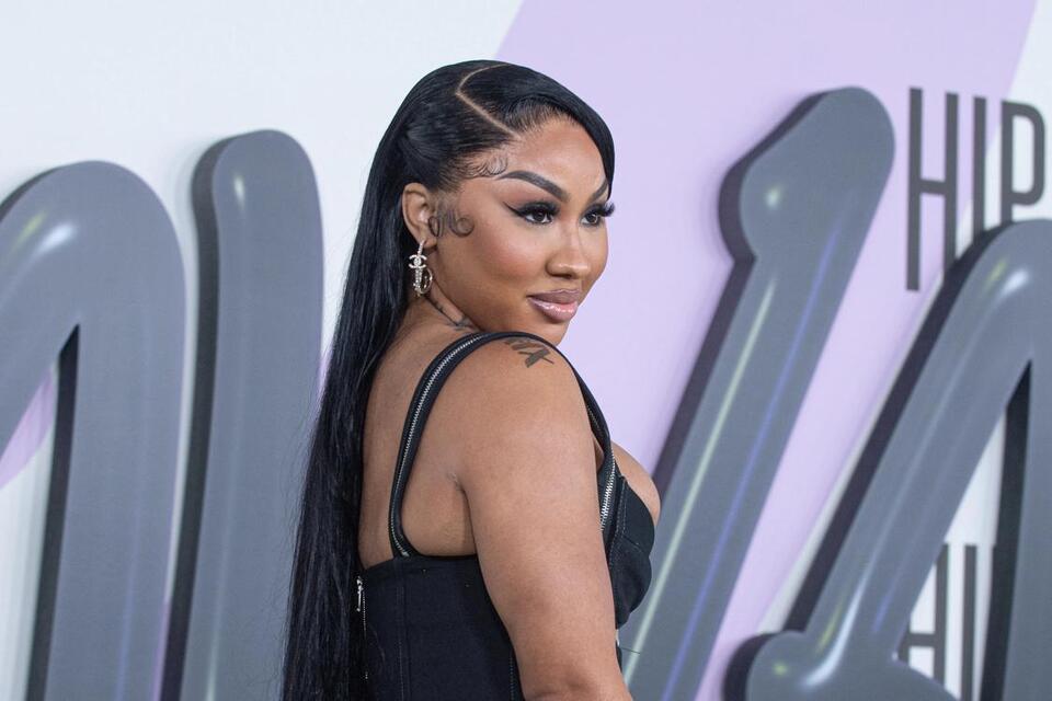 Ari Fletcher Addresses Cosmetic Surgery She Had To Fix Her “Dent ...