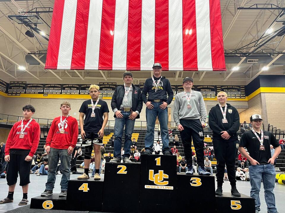 Meccarriello claims first, Spartans advance 10 to state - NewsBreak