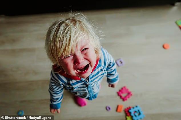 Psychologist reveals five common things parents do that accidentally ...