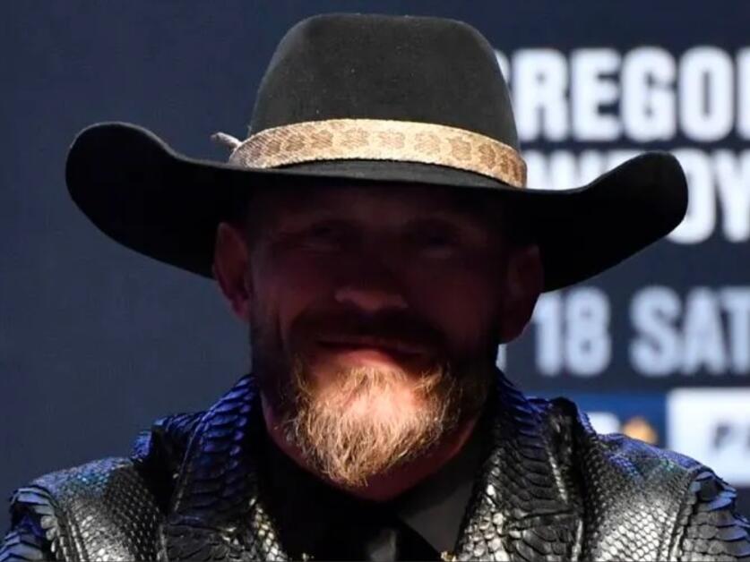 UFC veteran Donald Cerrone ‘Rushed to surgery’ after nasty bull riding ...