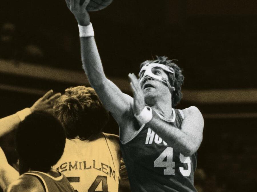 "You're going to have to hang in there for the next 48 hours" - Rudy ...