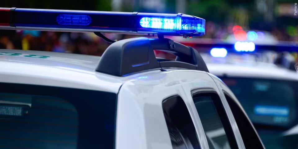 State trooper fired after alleged inappropriate relationship with 17 ...