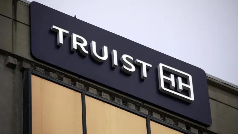 Truist Bank warns customers about phishing, check fraud and text scams ...