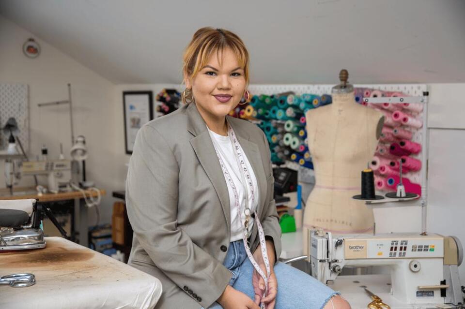 ‘Project Runway’ winner joins faculty as clothing and textiles ...