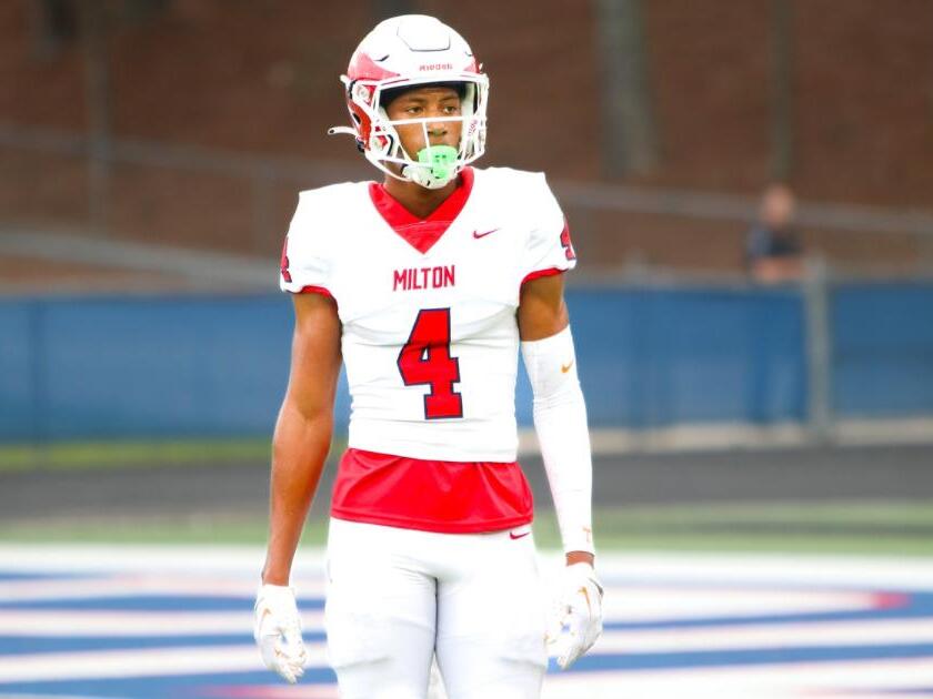 Scavenger hunt gives 4-star WR CJ Wiley a new angle of Georgia