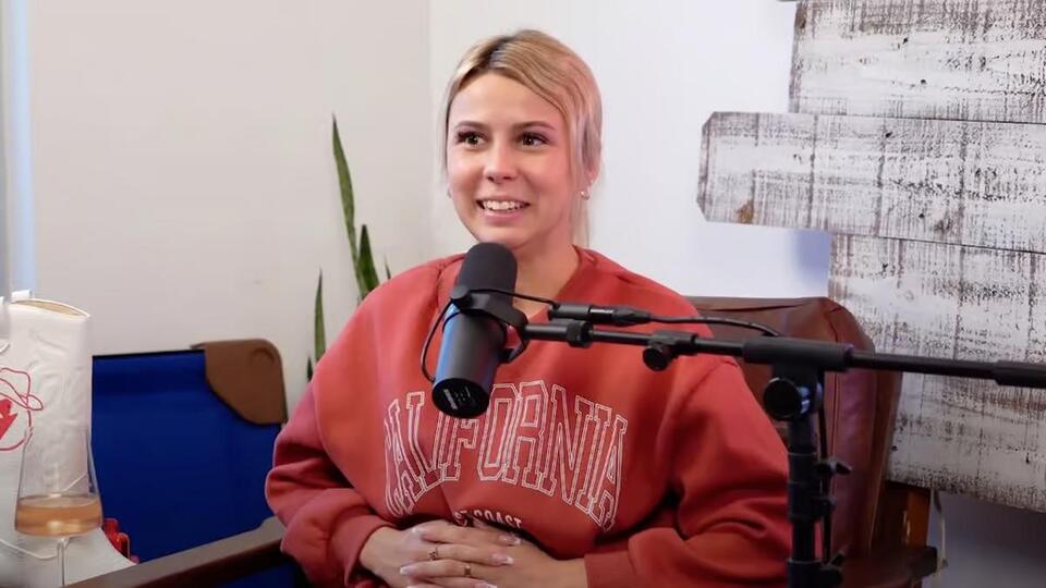 Haliey Welch breaks silence on alleged rug pull of Hawk Tuah meme coin ...