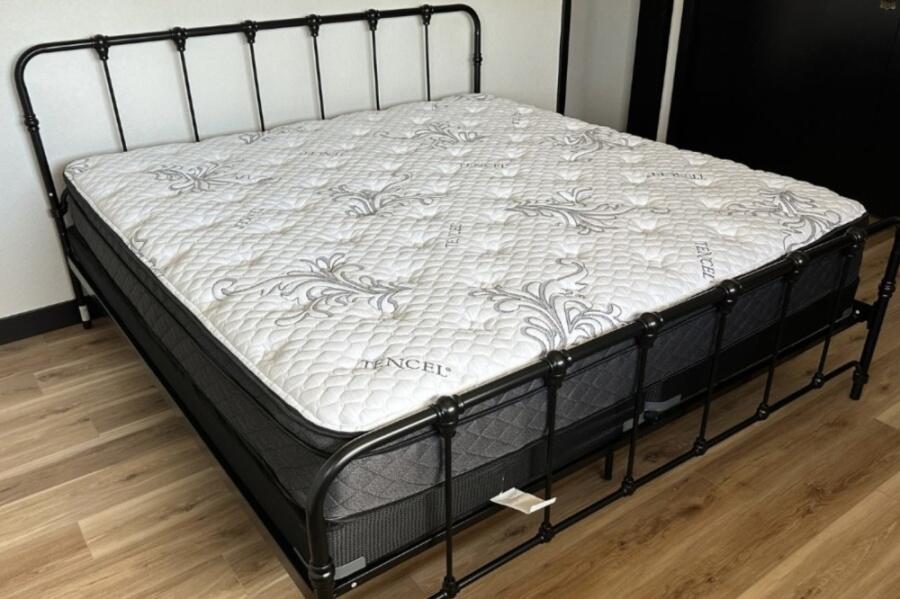 Texas Mattress King opens in Pearland - NewsBreak