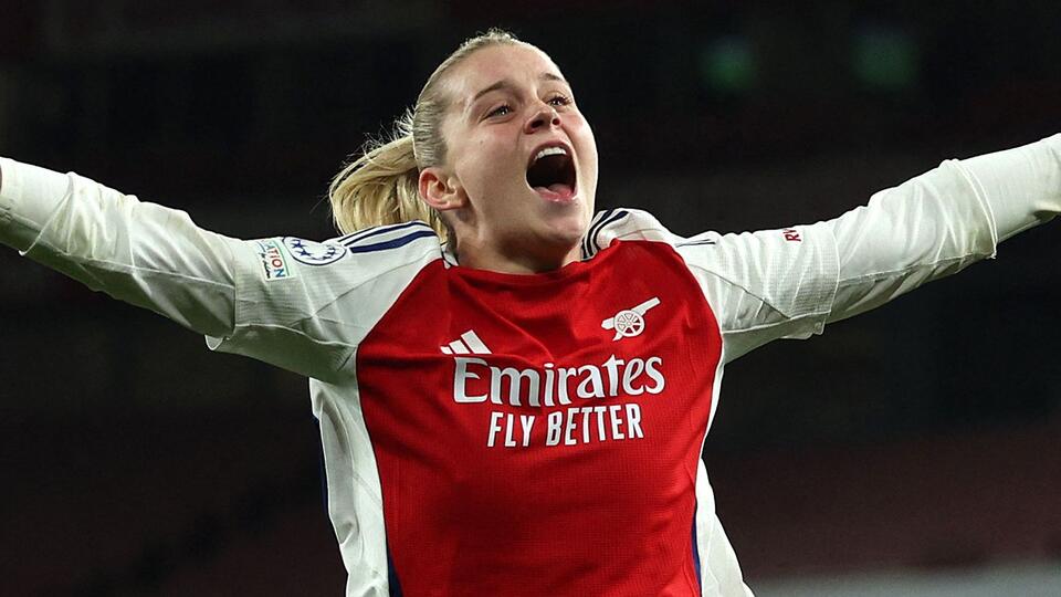'Surreal' - Alessia Russo left in disbelief by her own heroics as Arsenal stun Real Madrid in ...