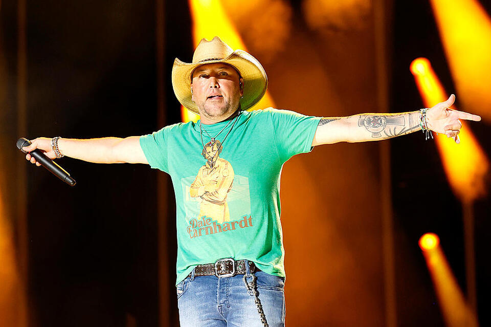 Jason Aldean Addresses ‘Cancel Culture’ Live Onstage After ‘Long Week ...