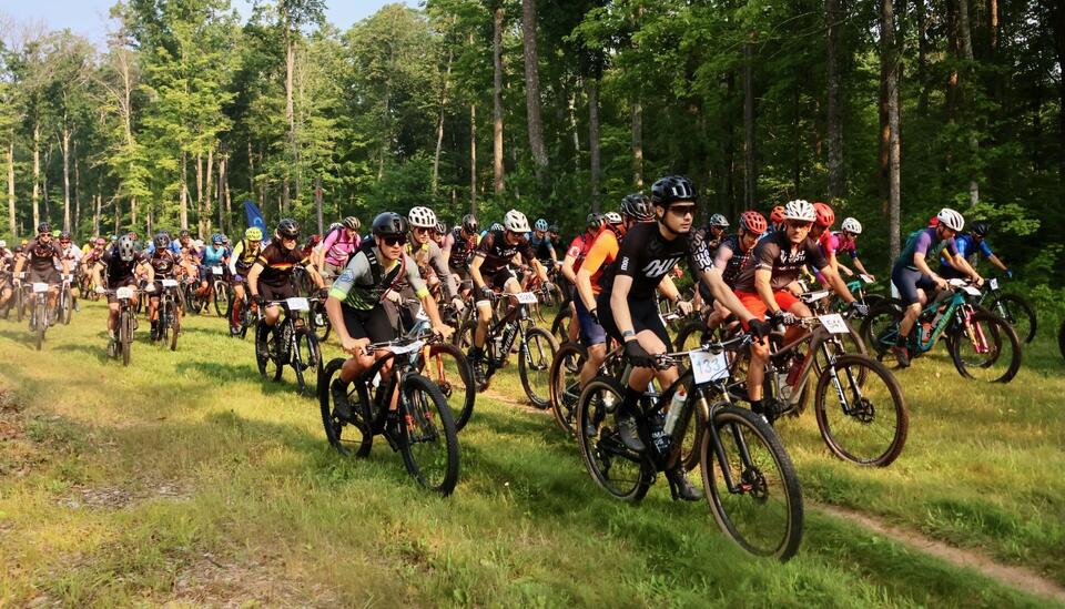 Cheq. Challenge cyclists enjoy event on CAMBA trails - NewsBreak