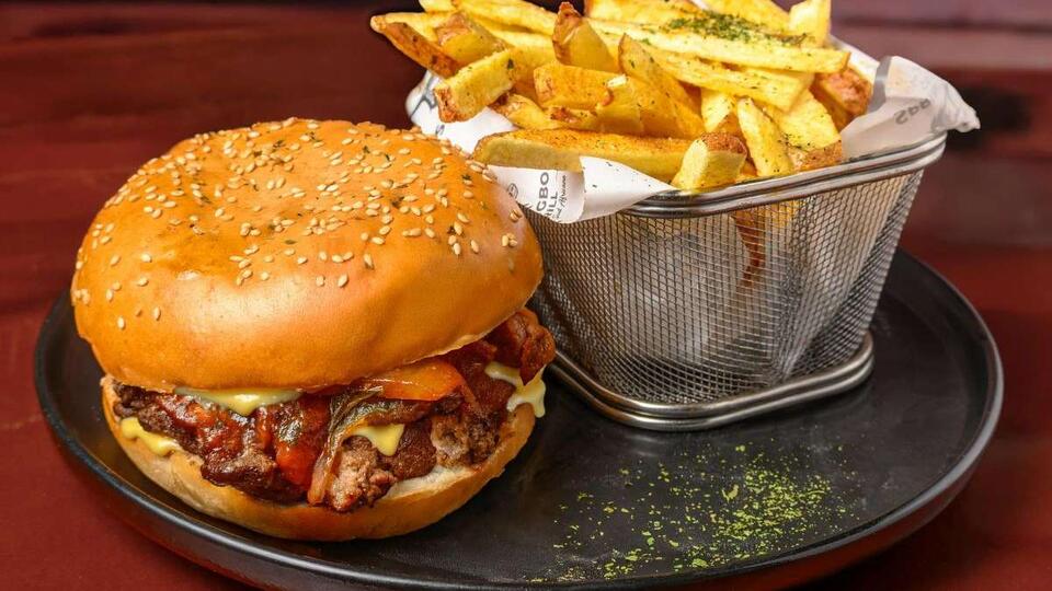 After Decades in Business, a Chicago-Area Restaurant Has Filed for ...