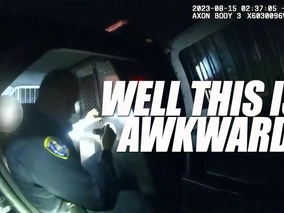 Cop Calls Police After Locking Himself Up In Cruiser S Backseat With