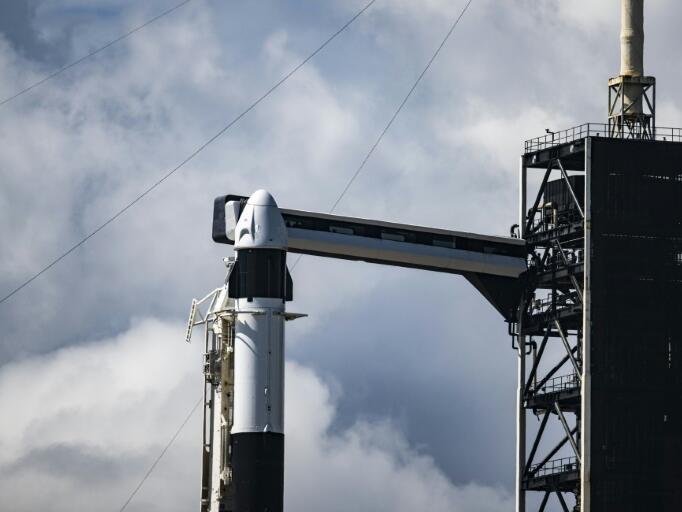 SpaceX Polaris Dawn launch pushed back after helium leak