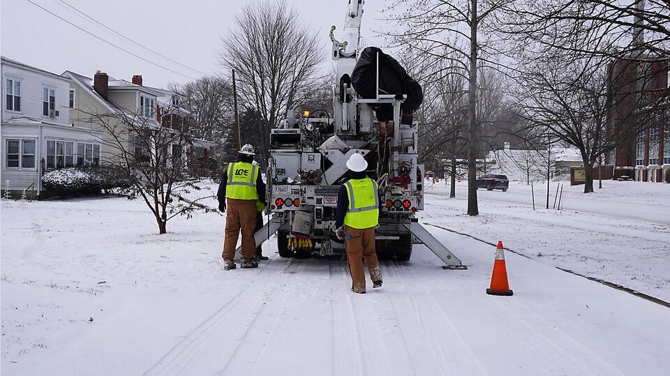Track power outages across Kentucky - NewsBreak
