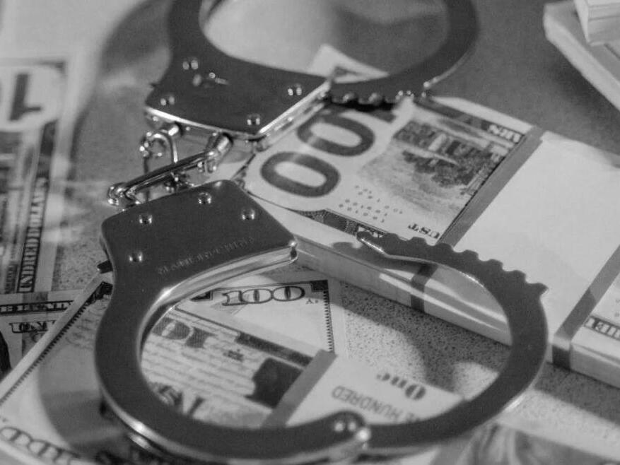 Former Town Clerk in Eastern Washington Pleads Guilty to Bank Fraud Involving Over $195,000 in ...