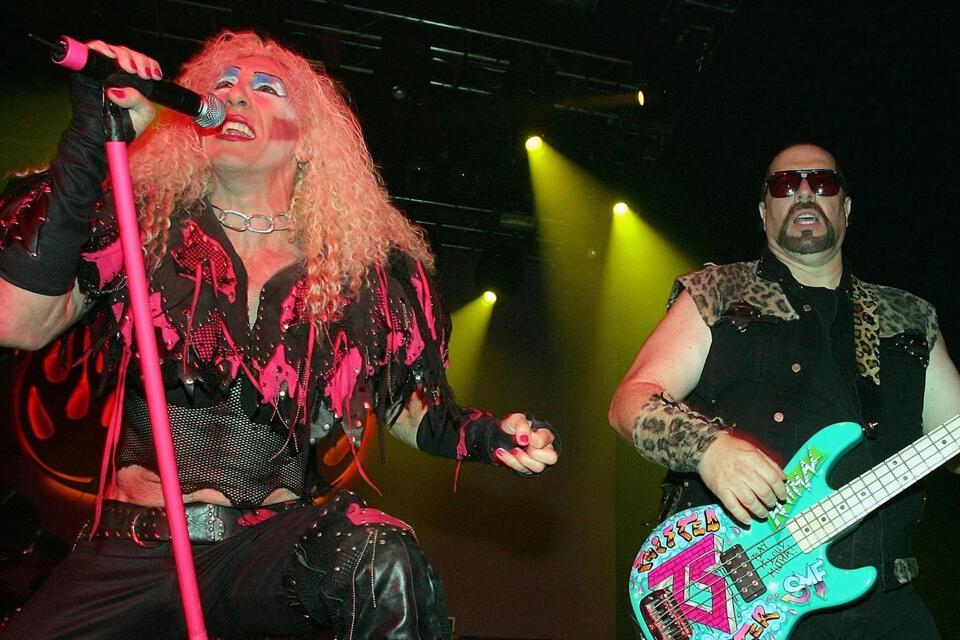 No Mendoza on Twisted Sister Tour - NewsBreak
