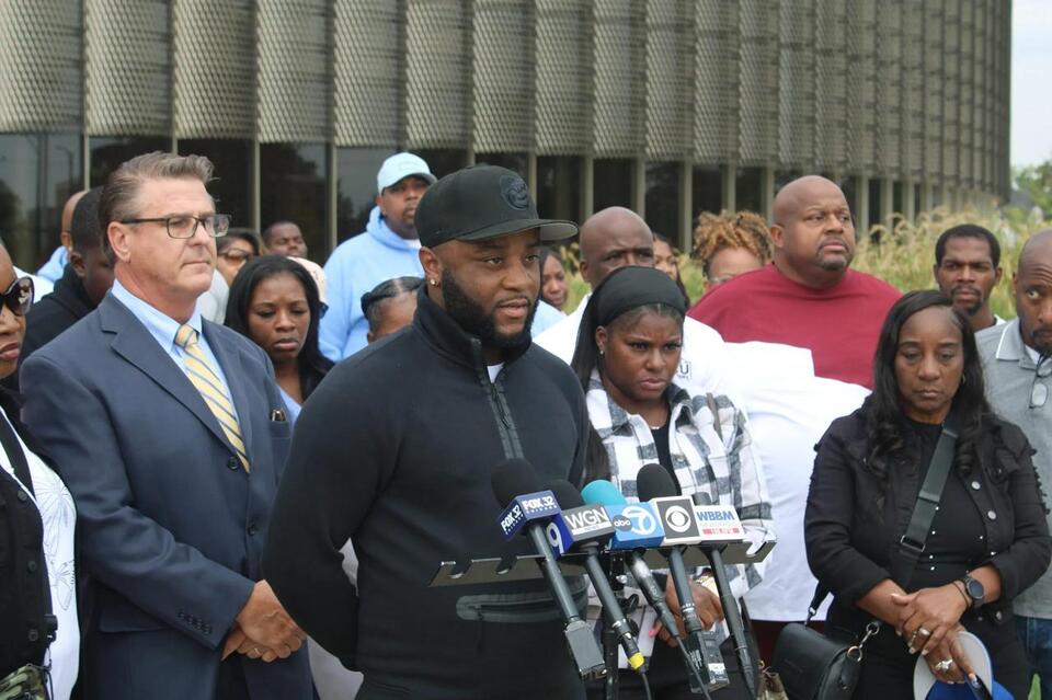 Families Of 2 Teens Shot By Lifeguard At Douglass Park File Wrongful ...