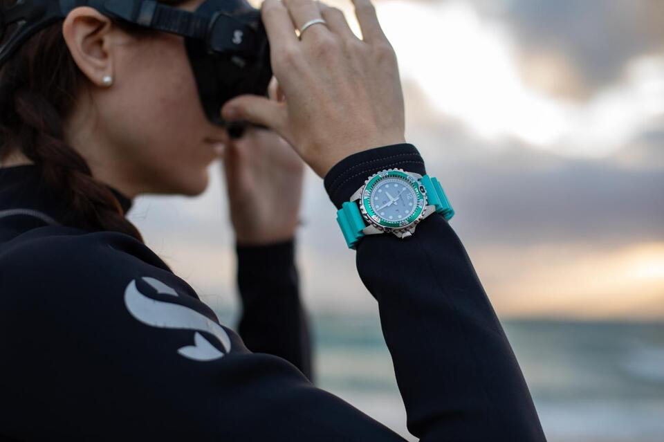 Introducing the Splash Eclipse Solar Dive Watch - NewsBreak