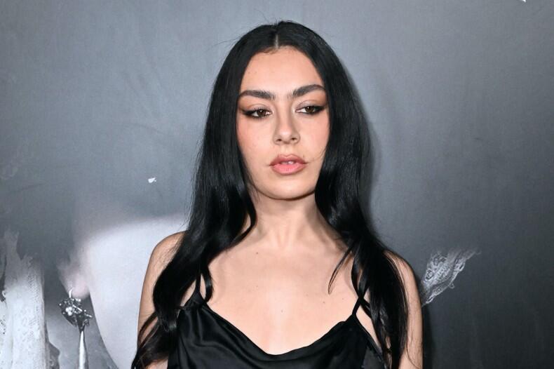 Charli XCX Interview on 'SmartLess' Goes Viral After Awkward Parenting ...