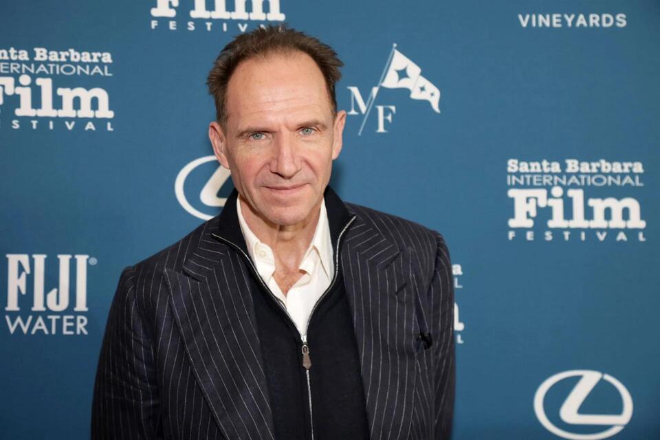 Was Ralph Fiennes married? What we know as actor reportedly sparks ...