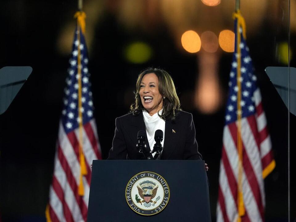 Shock Poll Has Harris Beating Trump in Deep Red State