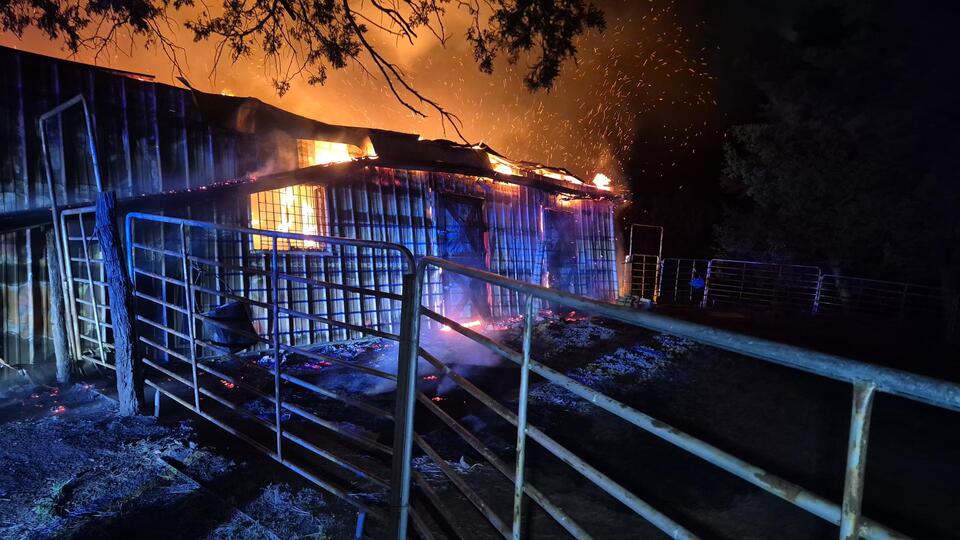 Horse Barn Fire in Rural Saline County Kills Animals, Causes Over $100K ...