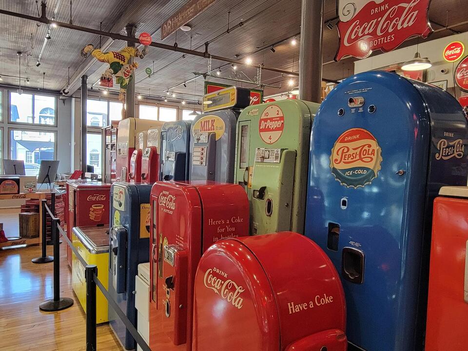 Roaming St. Louis: New St. Charles museum brings a ton of 'pop'