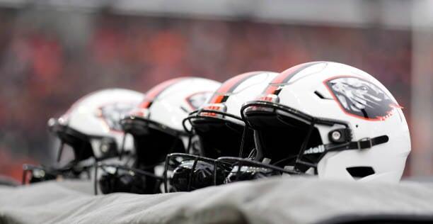 Texas Safety Carter Stewart talks Oregon State offer - NewsBreak