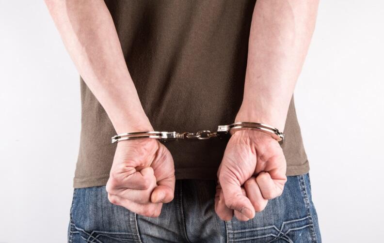 Massachusetts man with 42-page criminal record and open cases granted ...