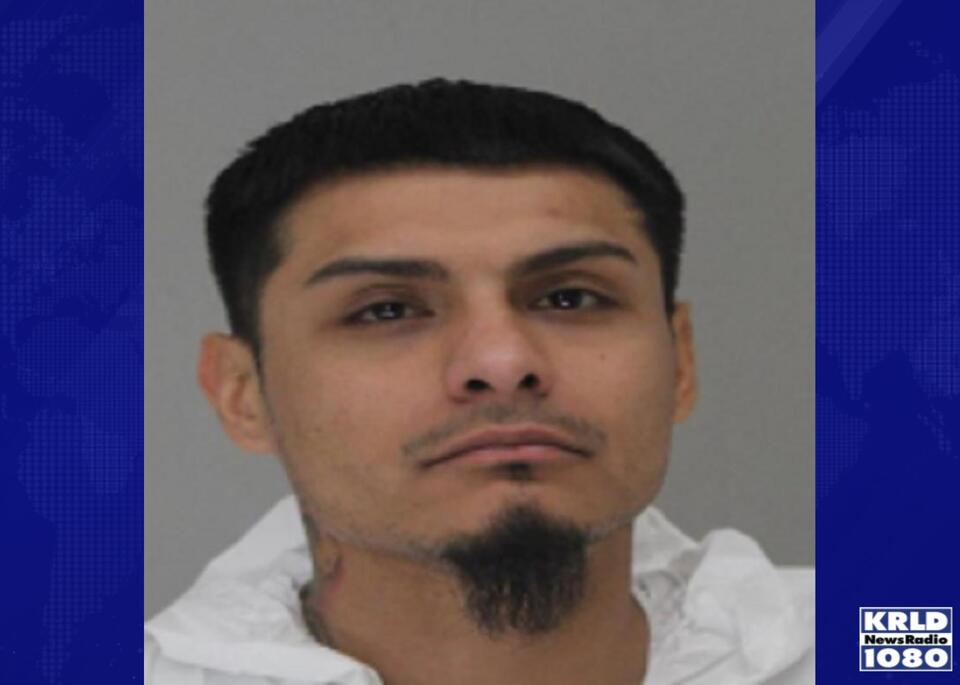 Dallas murder suspect arrested after hours-long standoff with police ...