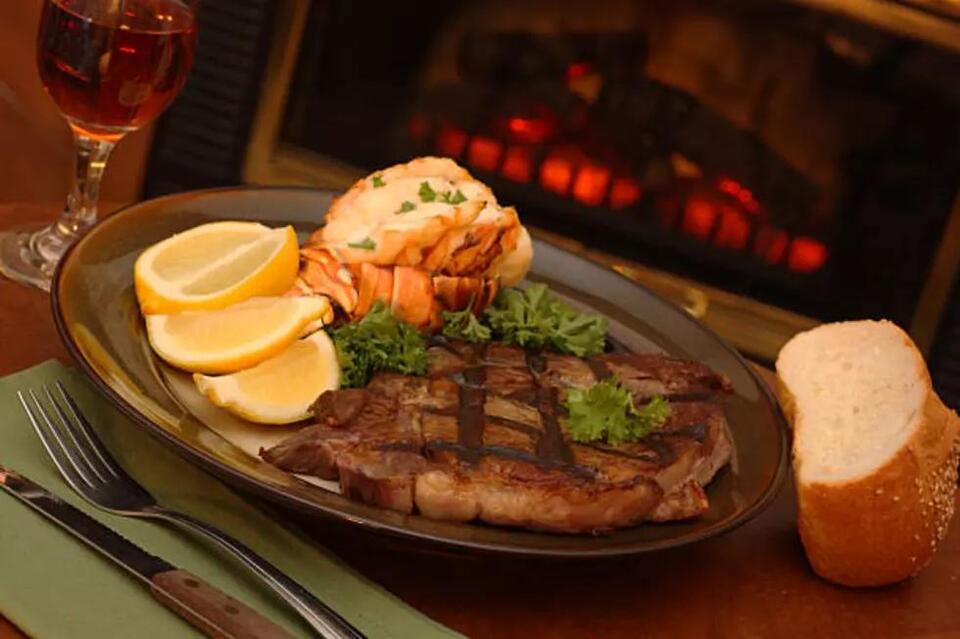 North America’s Best Landmark Restaurant is Also the Most Historic ...