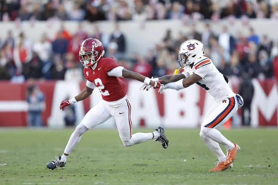 Ryan Williams Named Freshman All-American by FWAA - NewsBreak