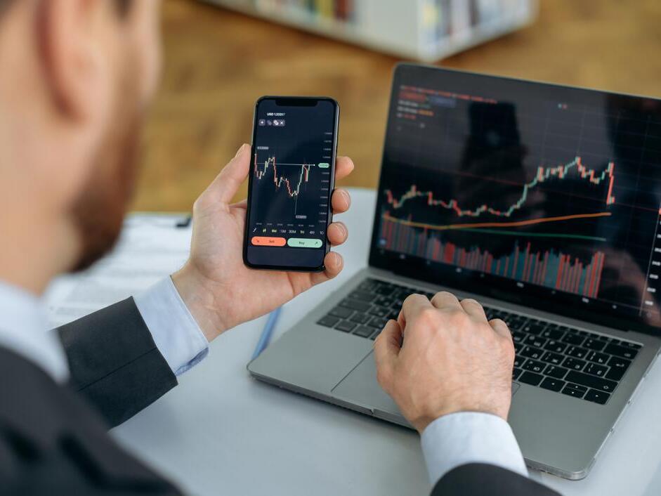 When to sell your holding in a trust