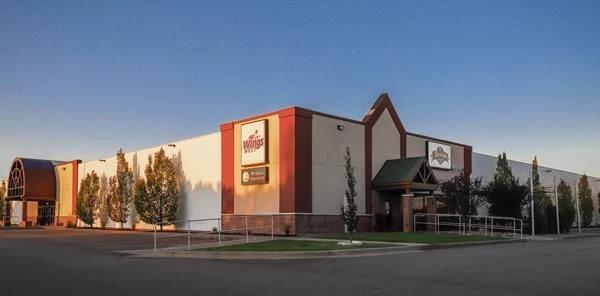 Kalamazoo Ice Arena Wings West Returns as BIGGBY Coffee Ice Cube ...