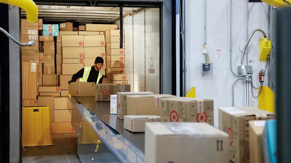 Target’s fourth ‘flow’ distribution center opens in Georgia - NewsBreak